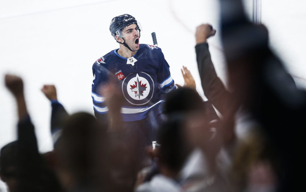 Kyle Connor leads the Winnipeg Jets past the Florida Panthers 6-4 ...